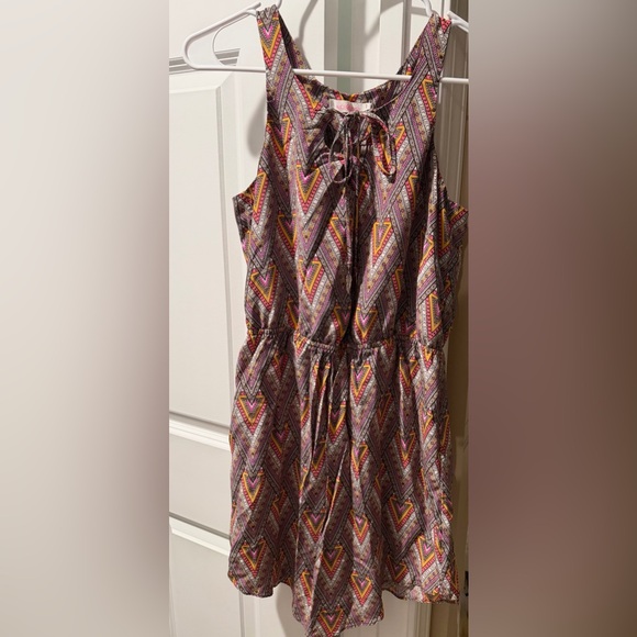 Alice & Trixie | Dresses | Alice Trixie Tribal Geometric Print Silk ...